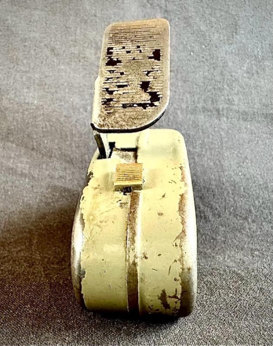 WW2 Phillips Produced – Knijpkat – Squeeze Cat – Dynamo Torch – Philips ...
