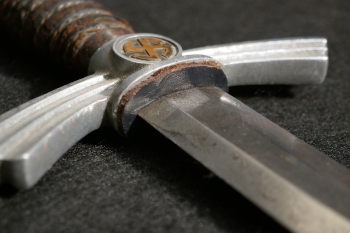 WWII German Luftwaffe Officers Sword – Early First Model – Siegfried ...